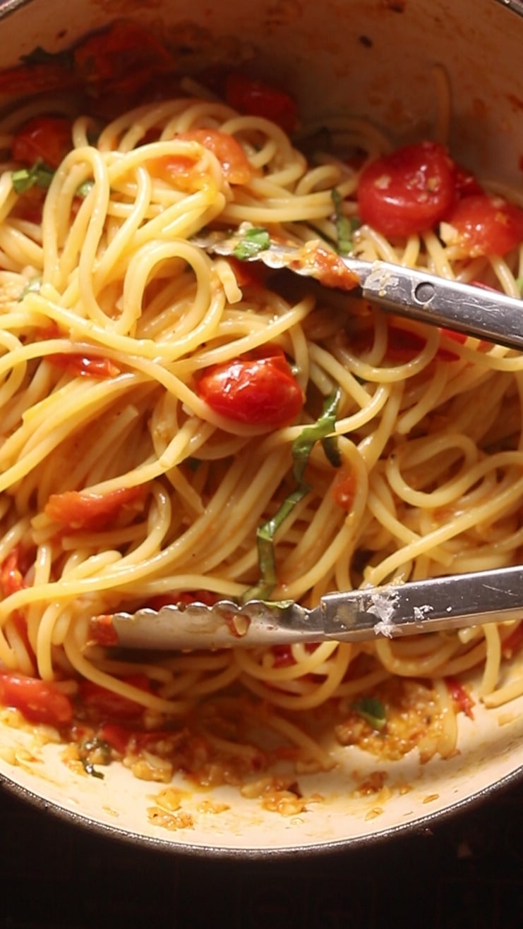 Blistered Tomato Pasta - Home Cooking Collective