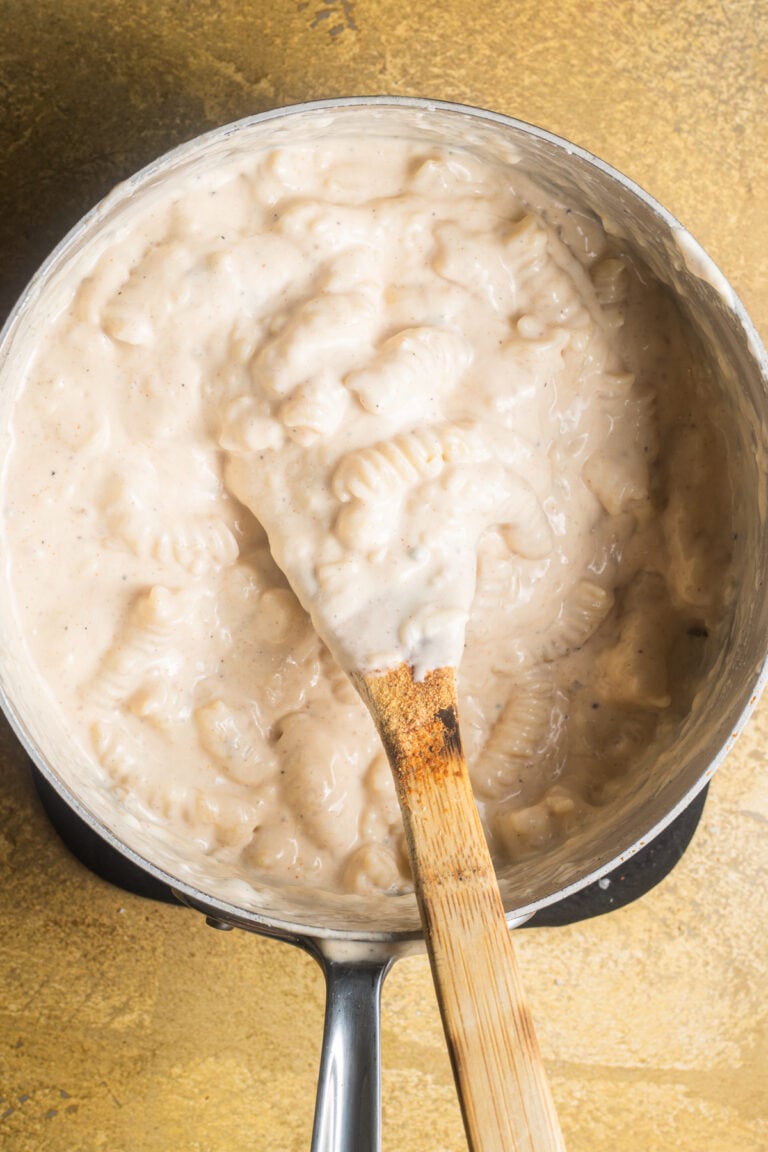 The Best Spicy Pepper Jack Mac and Cheese Recipe - Home Cooking Collective