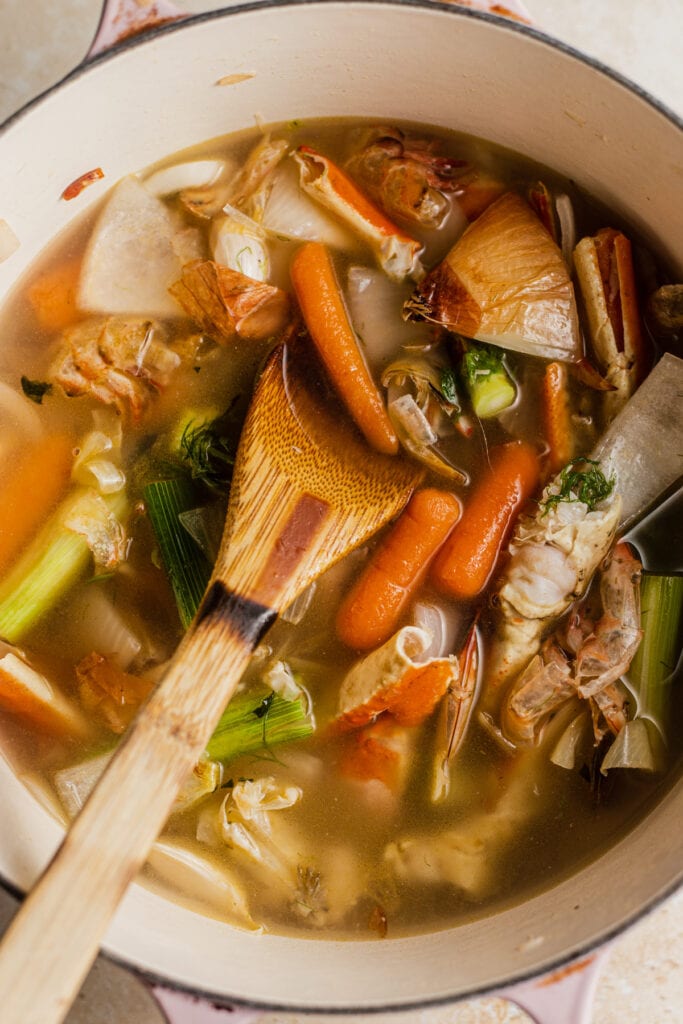 How to Make Homemade Seafood Stock (Easy Recipe!) - Home Cooking Collective