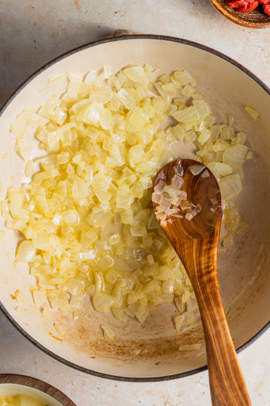 Carbone's Spicy Rigatoni Vodka Pasta (Copycat Recipe) - Home Cooking ...