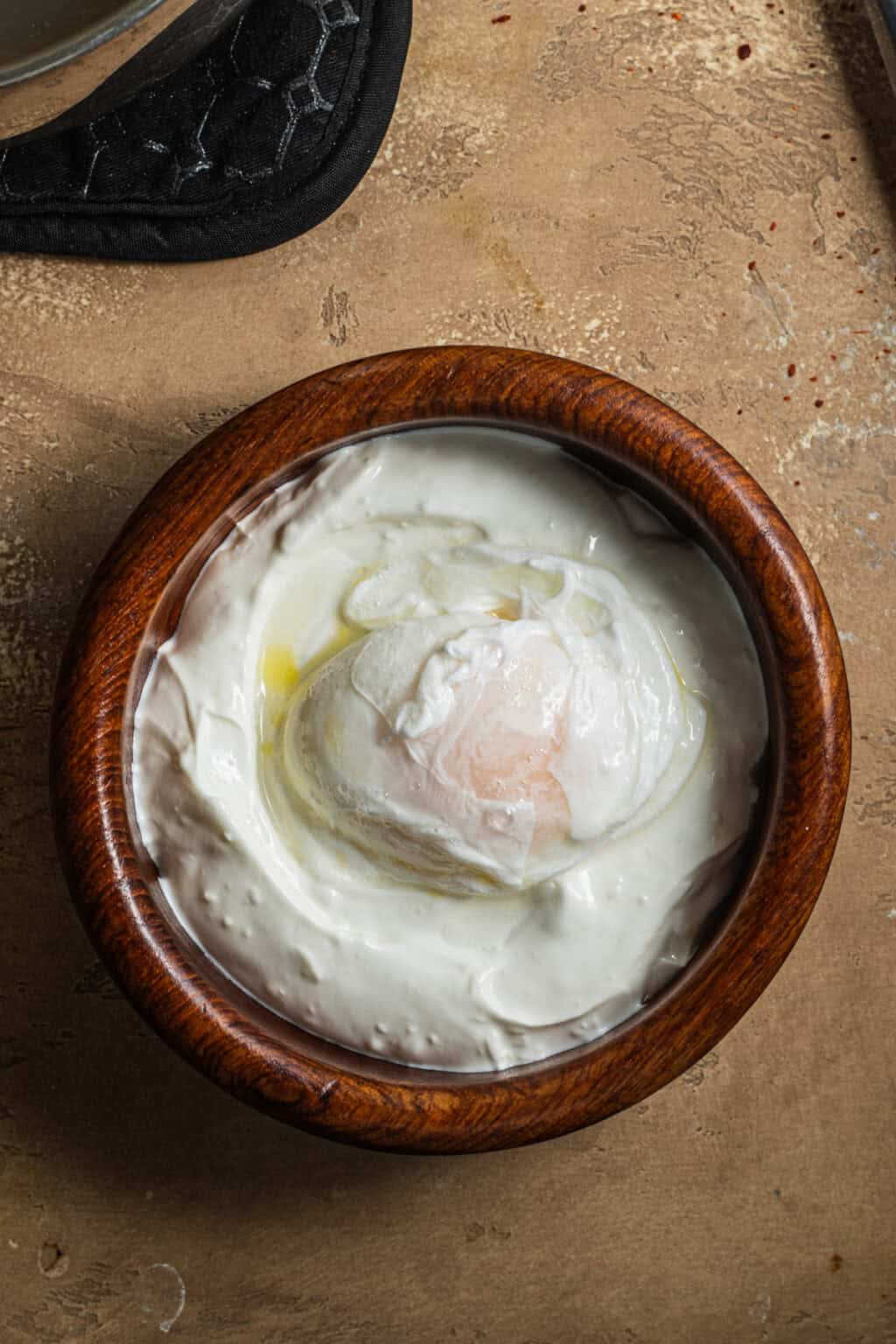Çilbir (Turkish Poached Eggs in Yogurt) Recipe - Home Cooking Collective