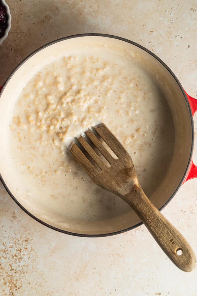 How to Make The BEST Creamy Oatmeal - Home Cooking Collective